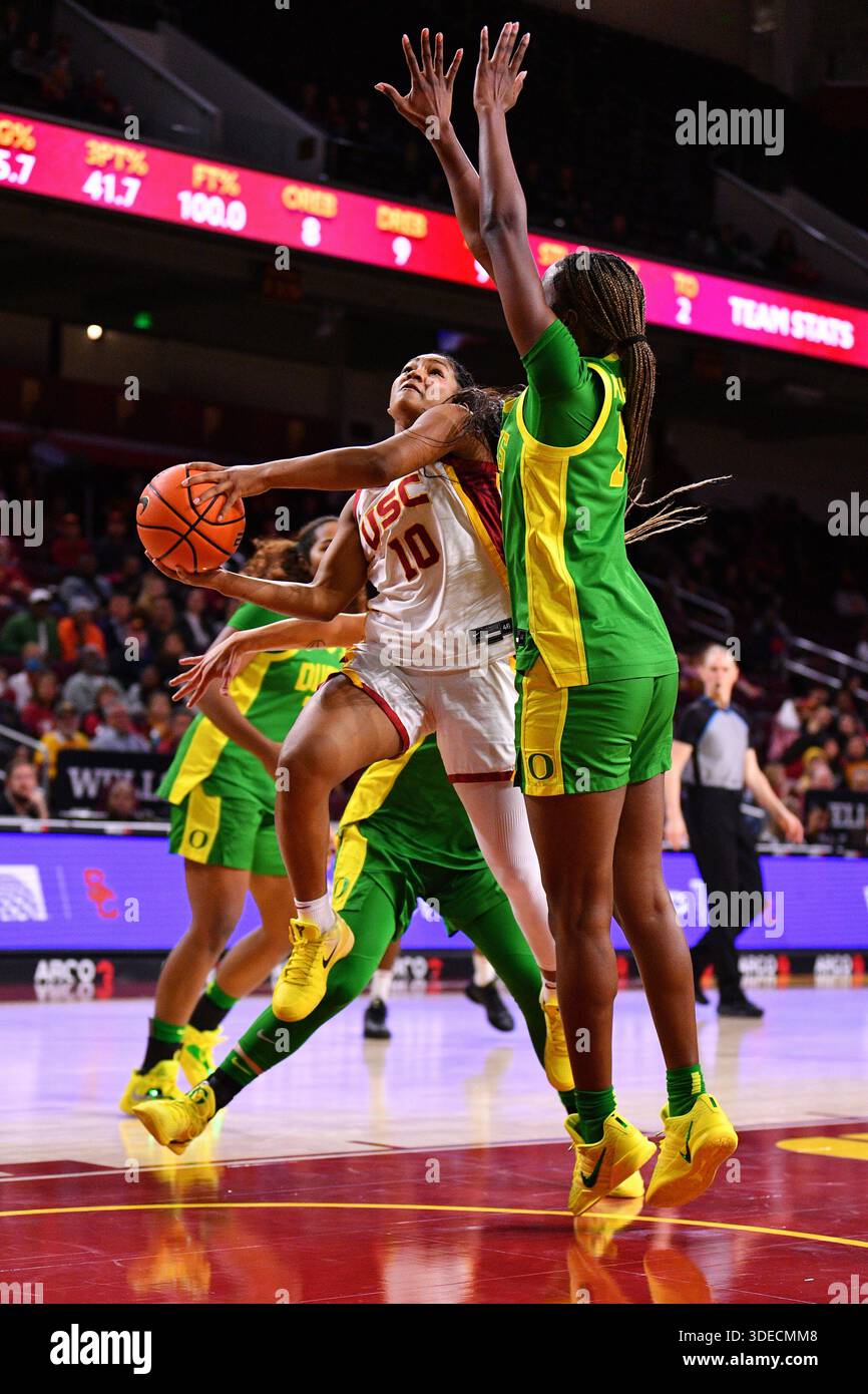LOS ANGELES, CA - JANUARY 06: USC Trojans guard Malia Samuels (10) goes ...