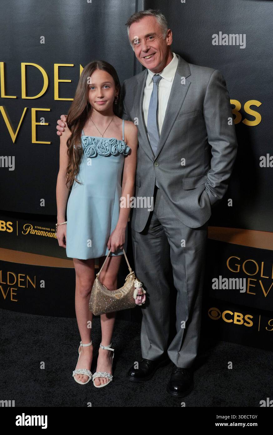 Myrna Belle Eigenberg and David Eigenberg arrive at the Golden Globes ...