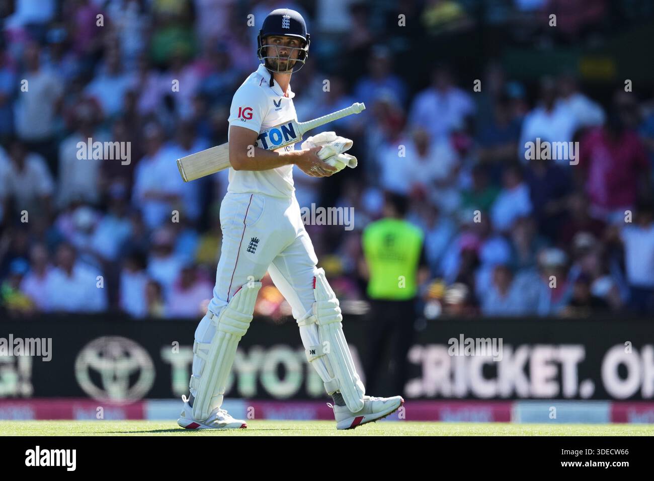 England's Will Jacks walks from then field after he was dismissed during play on day four of the ...