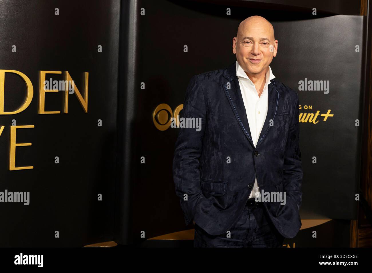 Evan Handler attends the arrivals of Golden Eve: The Golden Globes ...