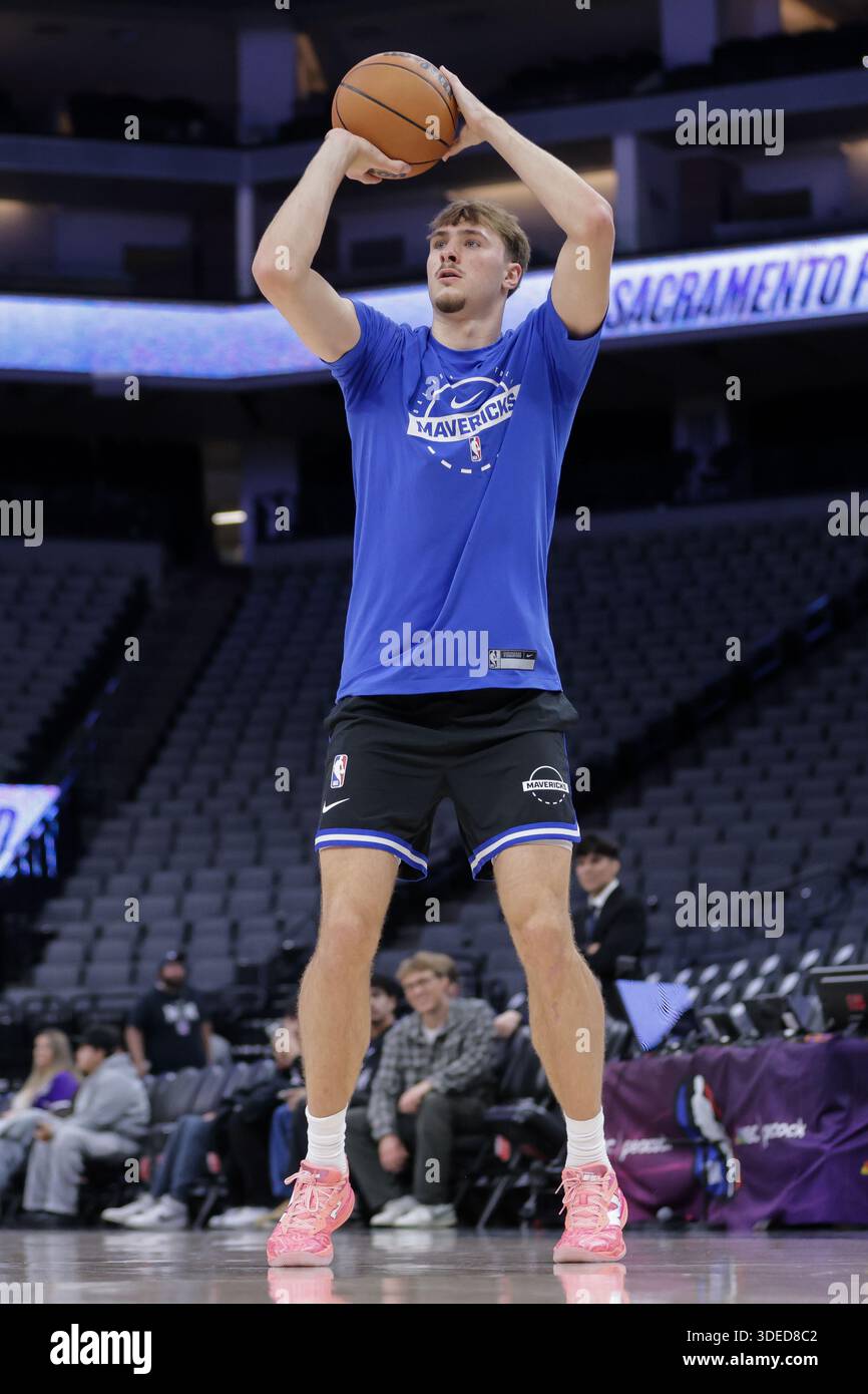 Dallas Mavericks forward Cooper Flagg warms up before an NBA basketball ...
