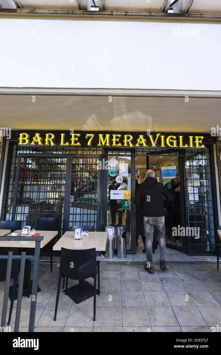 **NO WEBSITE OR NEWSPAPERS, ONLY FOR ITALY** Italian Lottery. The ...