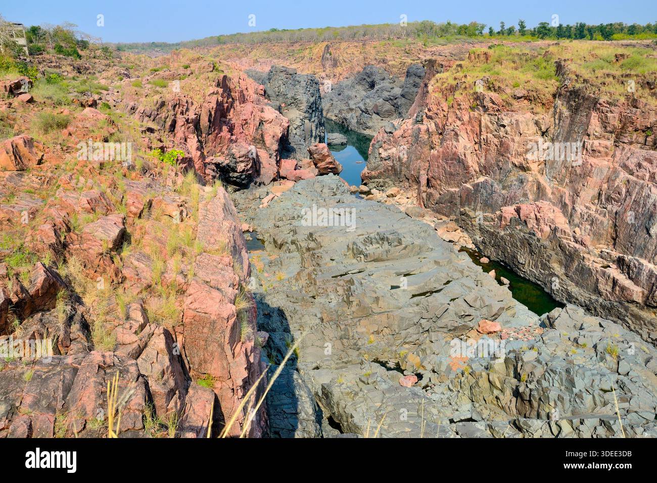 Raneh Falls and Canyon, is a natural waterfall on the Ken River ...