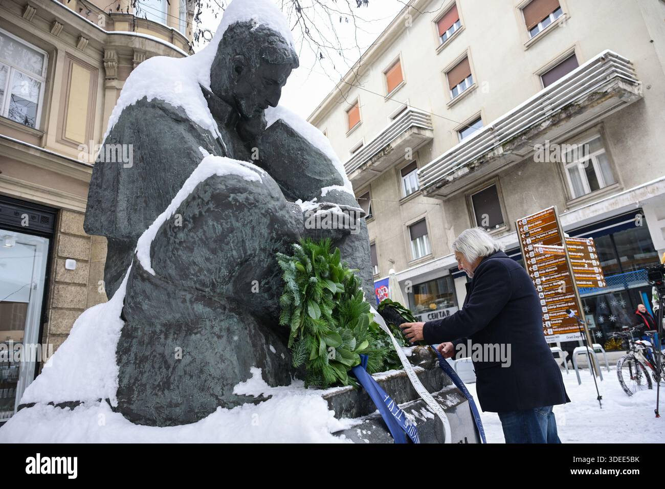 People laying a wreath at the Nikola Tesla monument during the ...