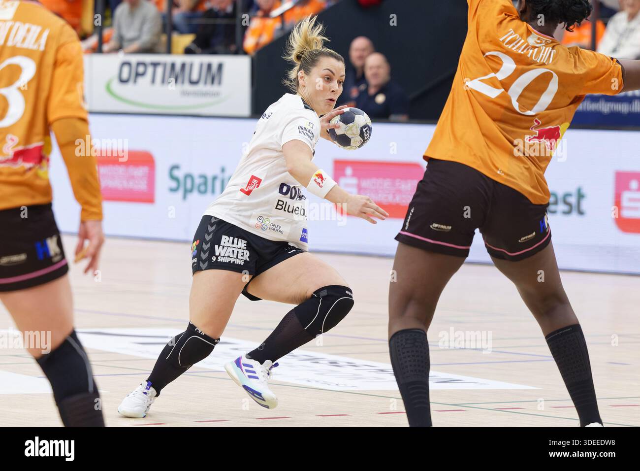 Odense, Denmark. 06th, January 2026. Nora Mork (9) of Team Esbjerg seen ...