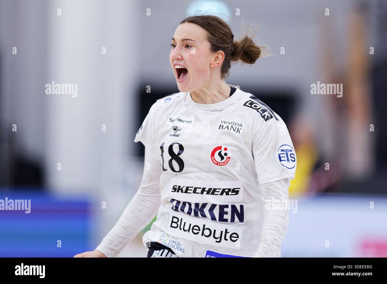 Odense, Denmark. 06th, January 2026. Olivia Lofqvist (18) of Team ...
