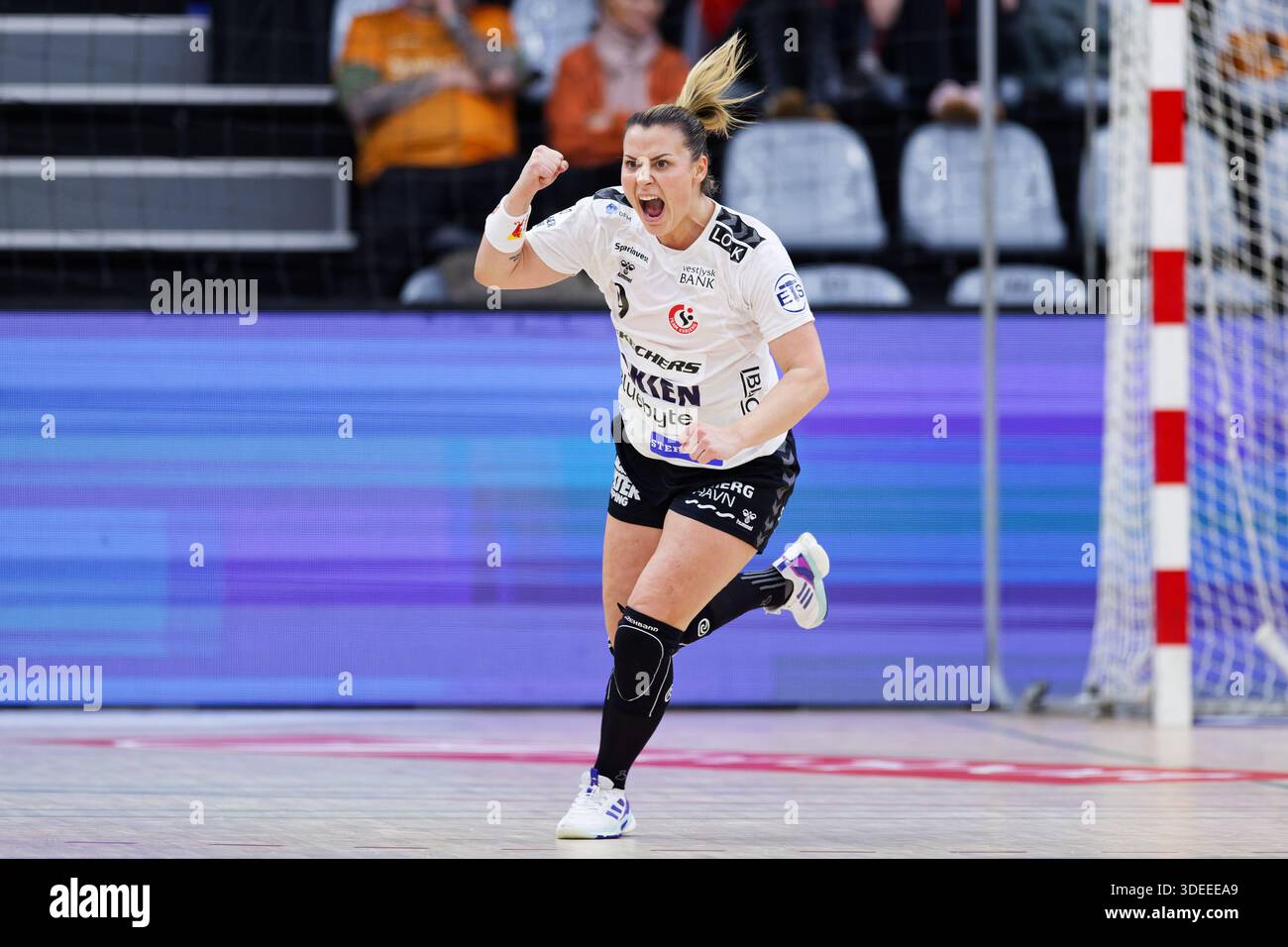 Odense, Denmark. 06th, January 2026. Nora Mork (9) of Team Esbjerg seen ...