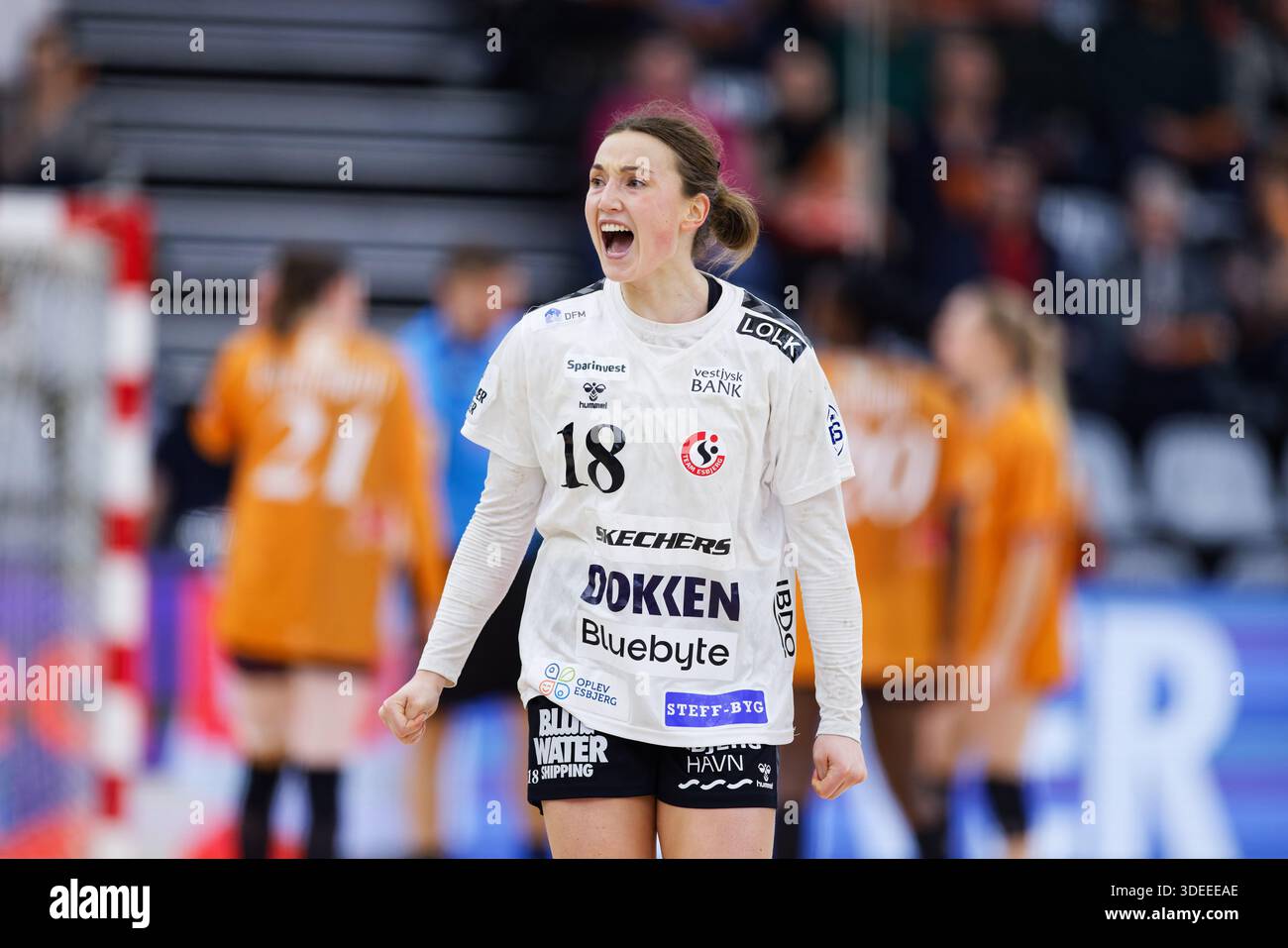 Odense, Denmark. 06th, January 2026. Olivia Lofqvist (18) of Team ...