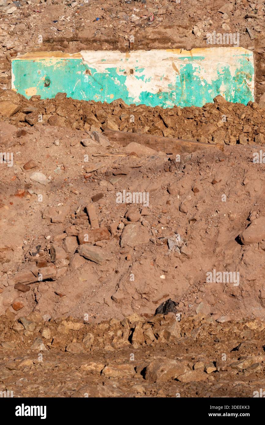 Cleared ground in urban hi-res stock photography and images - Alamy