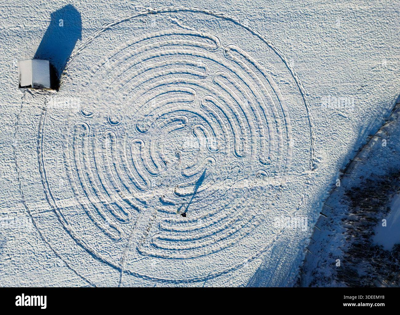 Jacobsdorf, Germany. 07th Jan, 2026. Michael Uy, painter and artist ...