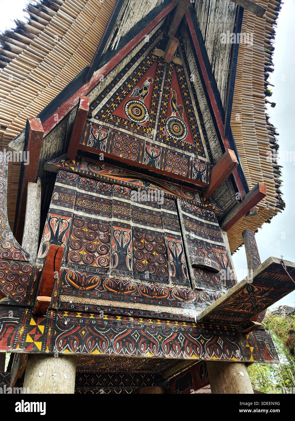 Toraja indigenous painting hi-res stock photography and images - Alamy