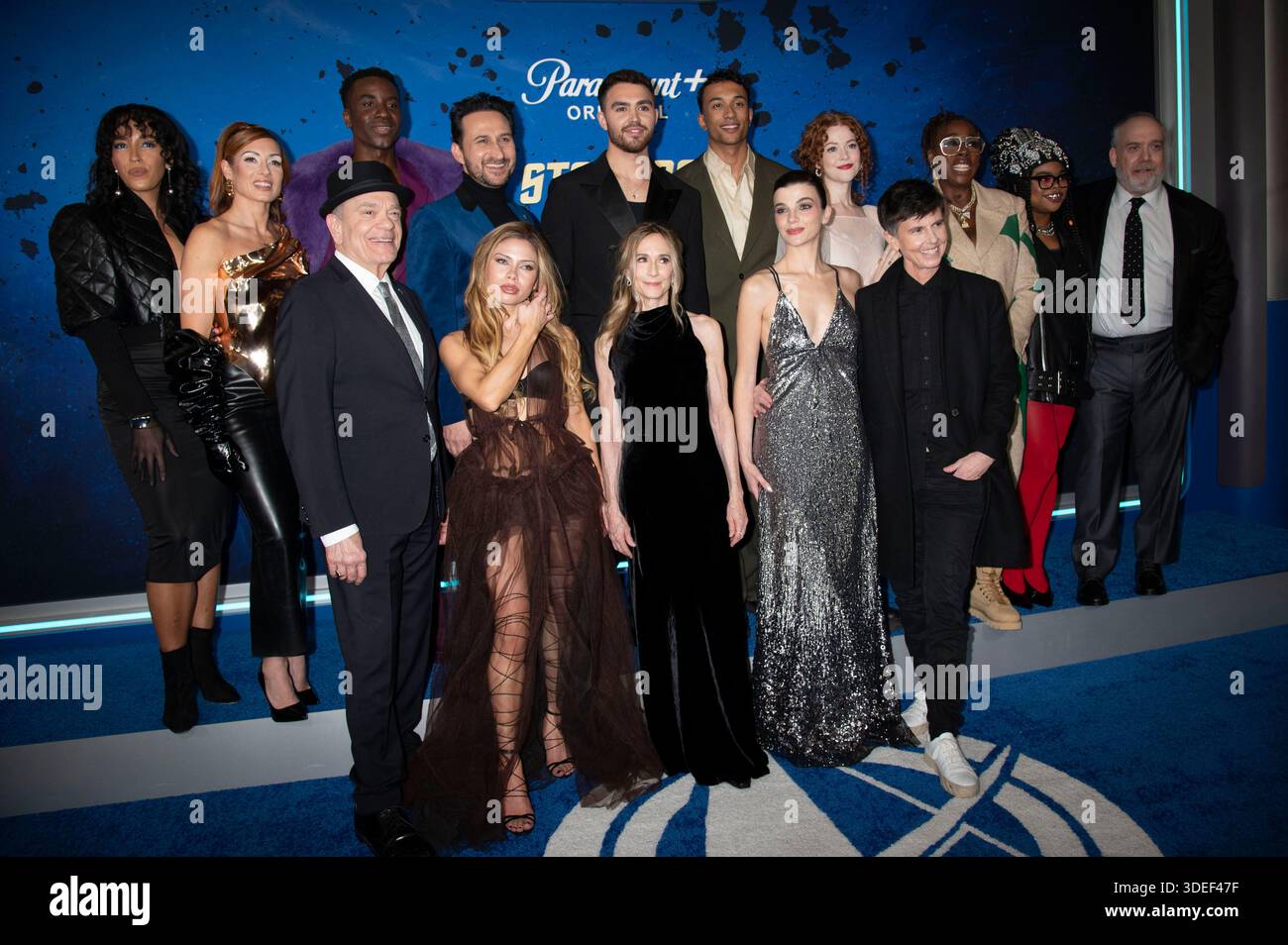 Zoe steiner hi-res stock photography and images - Alamy