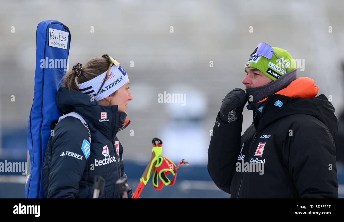 07 January 2026, Thuringia, Oberhof: Biathlon: World Cup, training ...