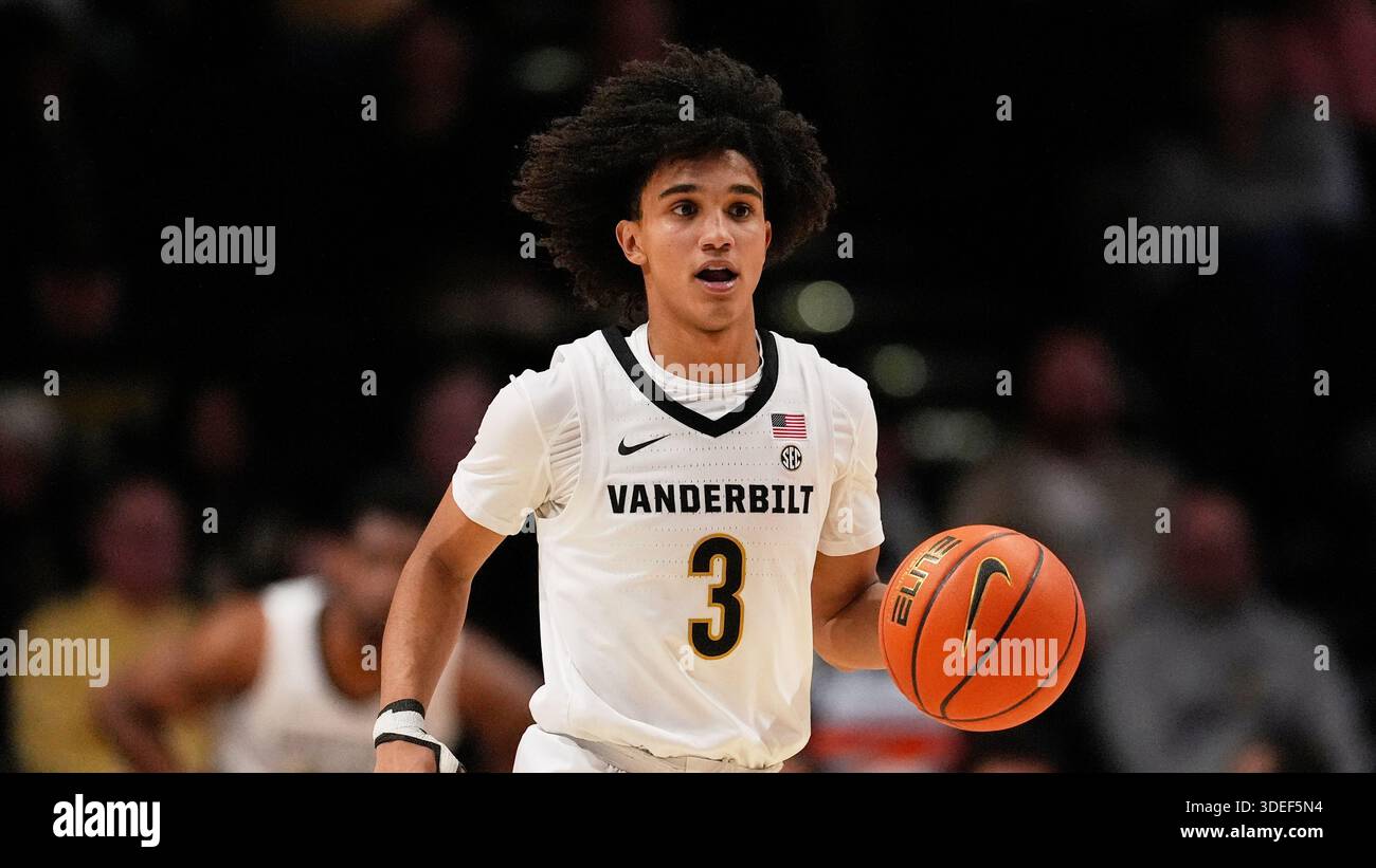 Vanderbilt guard Tyler Tanner (3) pays during the first half of an NCAA ...