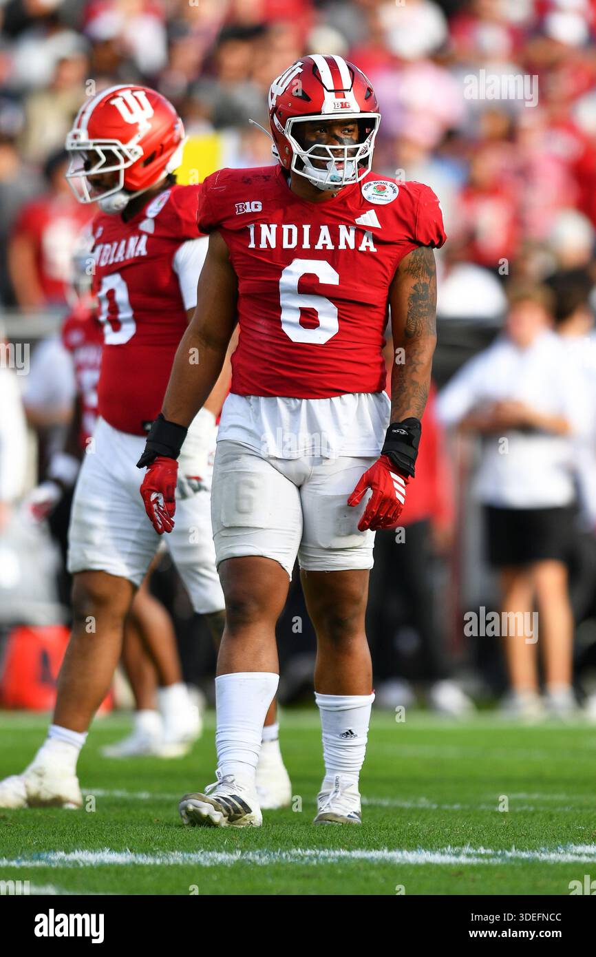 PASADENA, CA - JANUARY 01: DL Mikail Kamara #6 of the Indiana Hoosiers ...