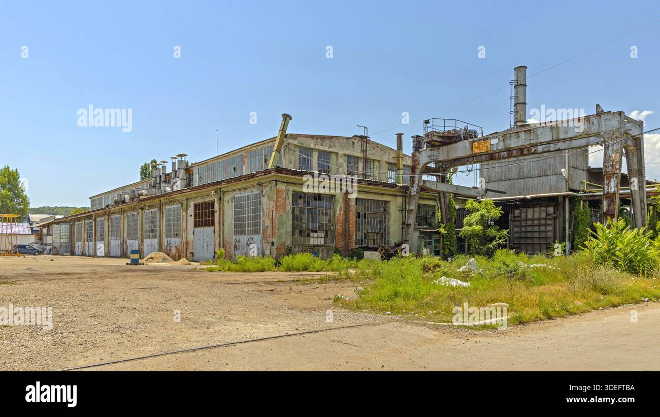 Abandoned Factory Hall With Gantry Crane Mechanical Industry Complex in ...