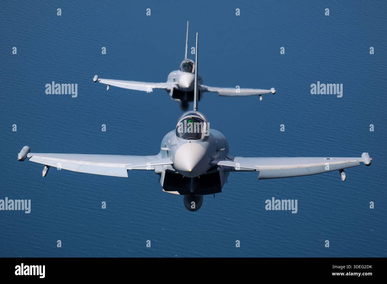 Formation flight of German Air Force Luftwaffe Eurofighter EF-2000 ...