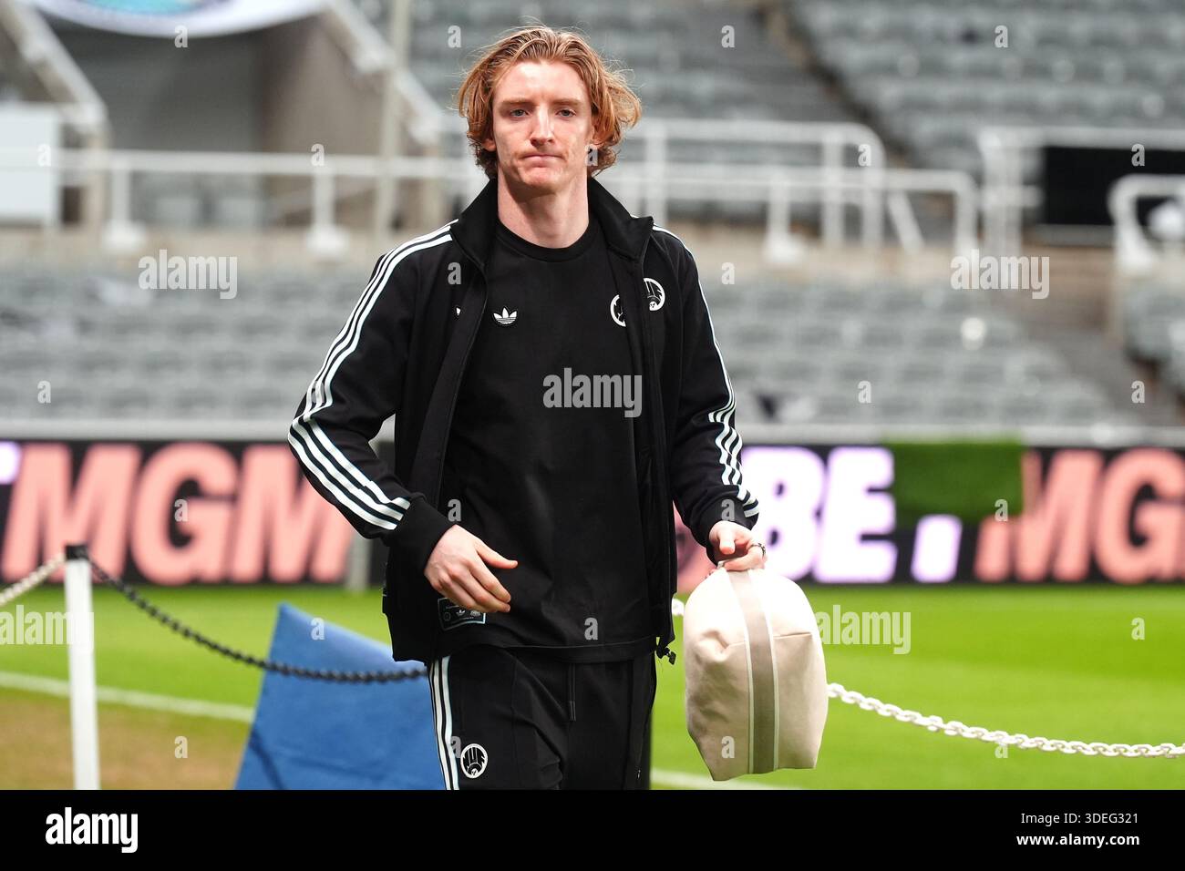 Newcastle United's Anthony Gordon arrives to the stadium ahead of the ...