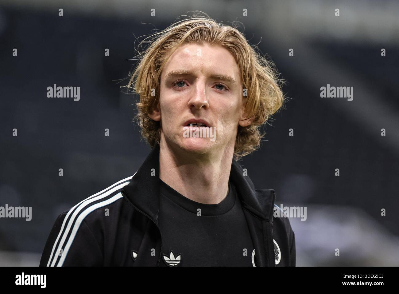 Anthony Gordon of Newcastle Untied arrives during the Premier League ...