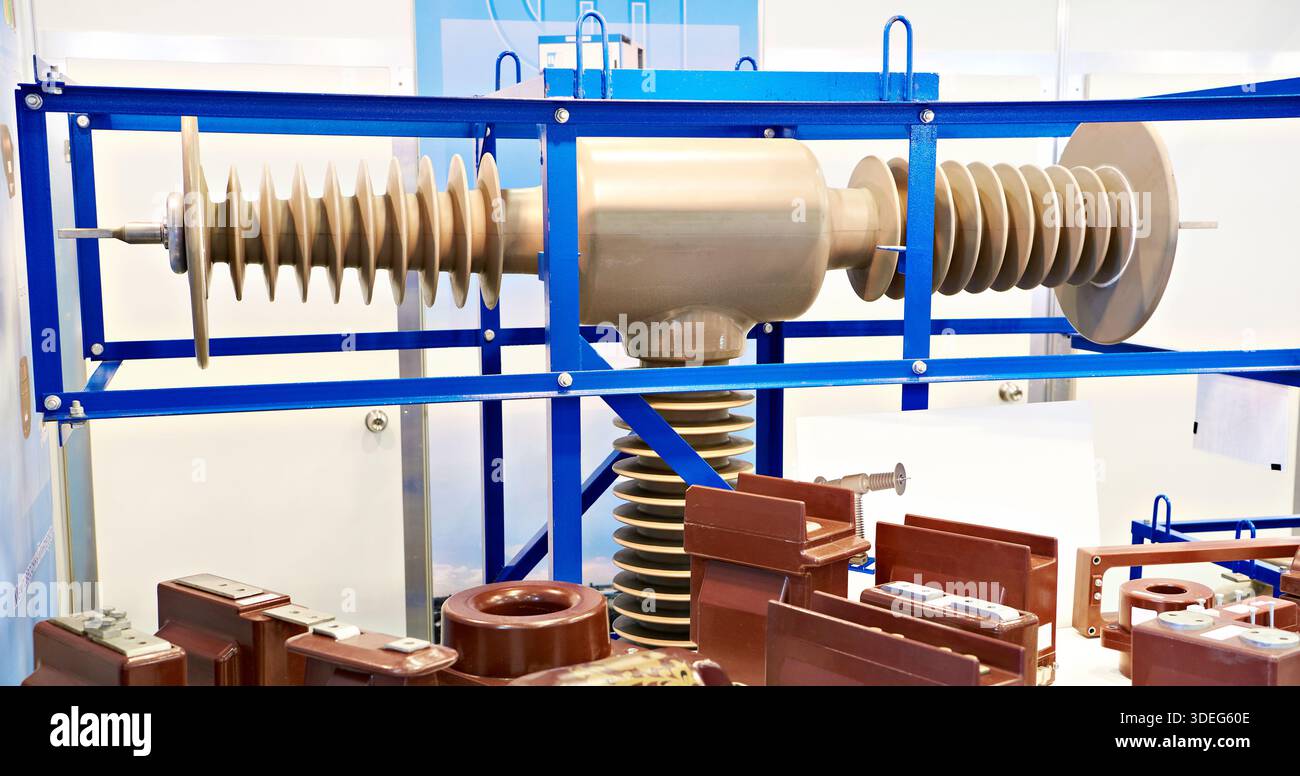Core type transformer hi-res stock photography and images - Alamy