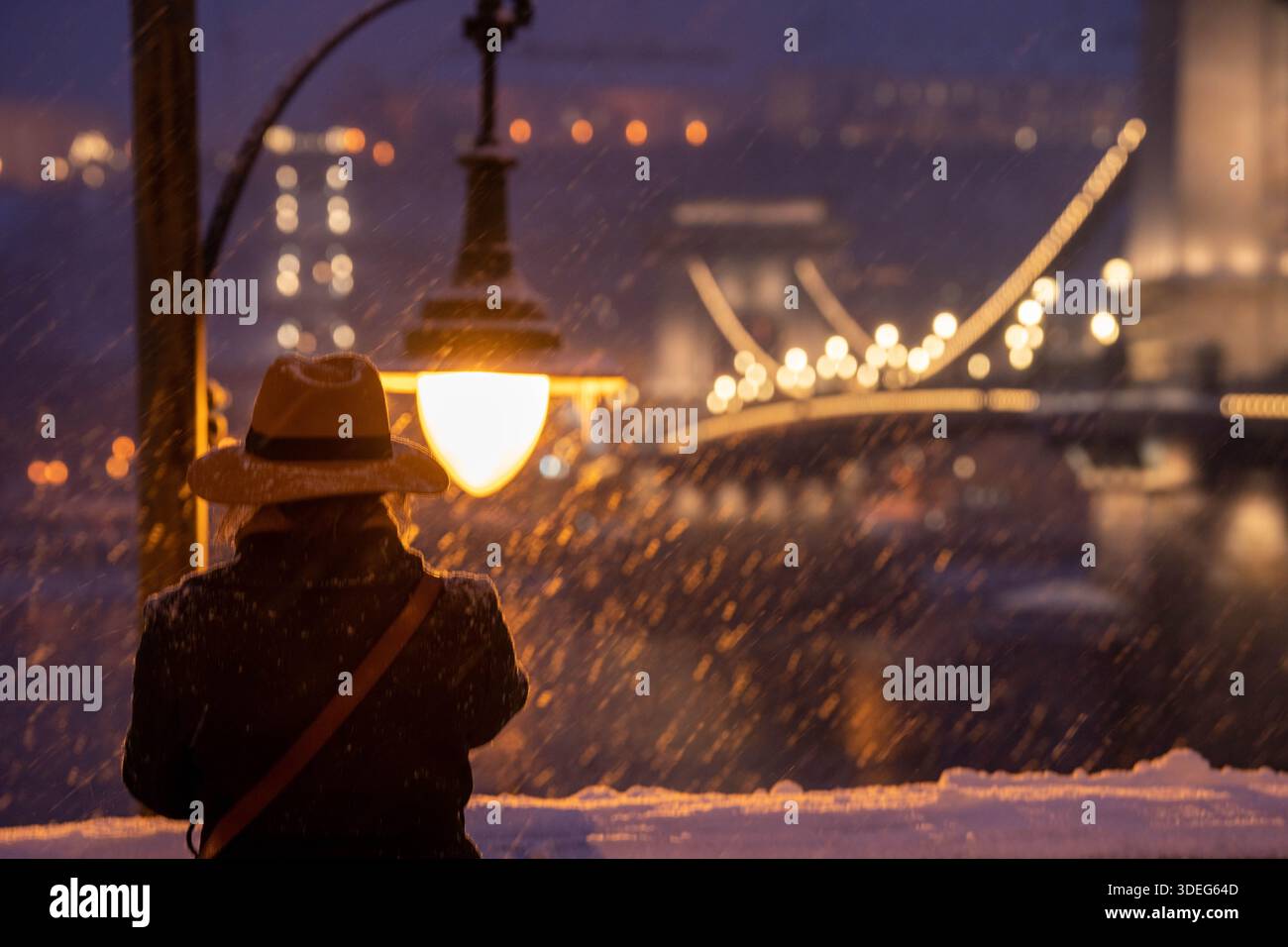 Budapest hungary january 2026 glowing hi-res stock photography and ...