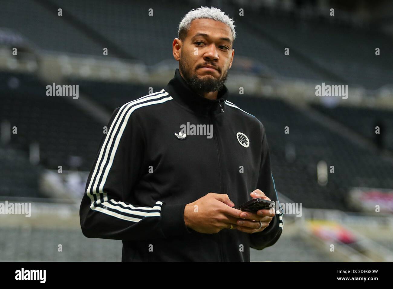 Joelinton Of Newcastle United Arrives during the Newcastle United v ...