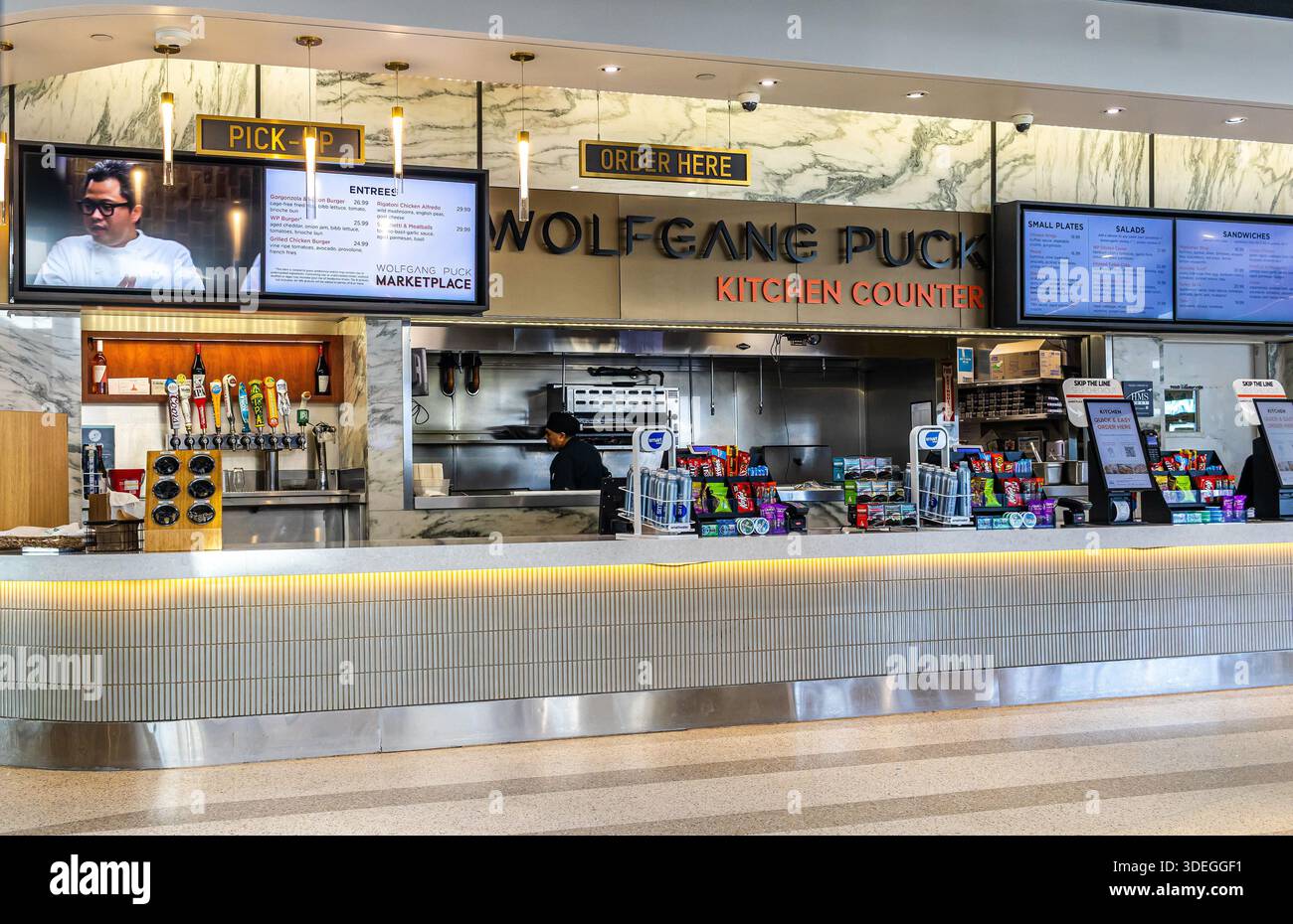 Wolfgang puck kitchen counter hi-res stock photography and images - Alamy