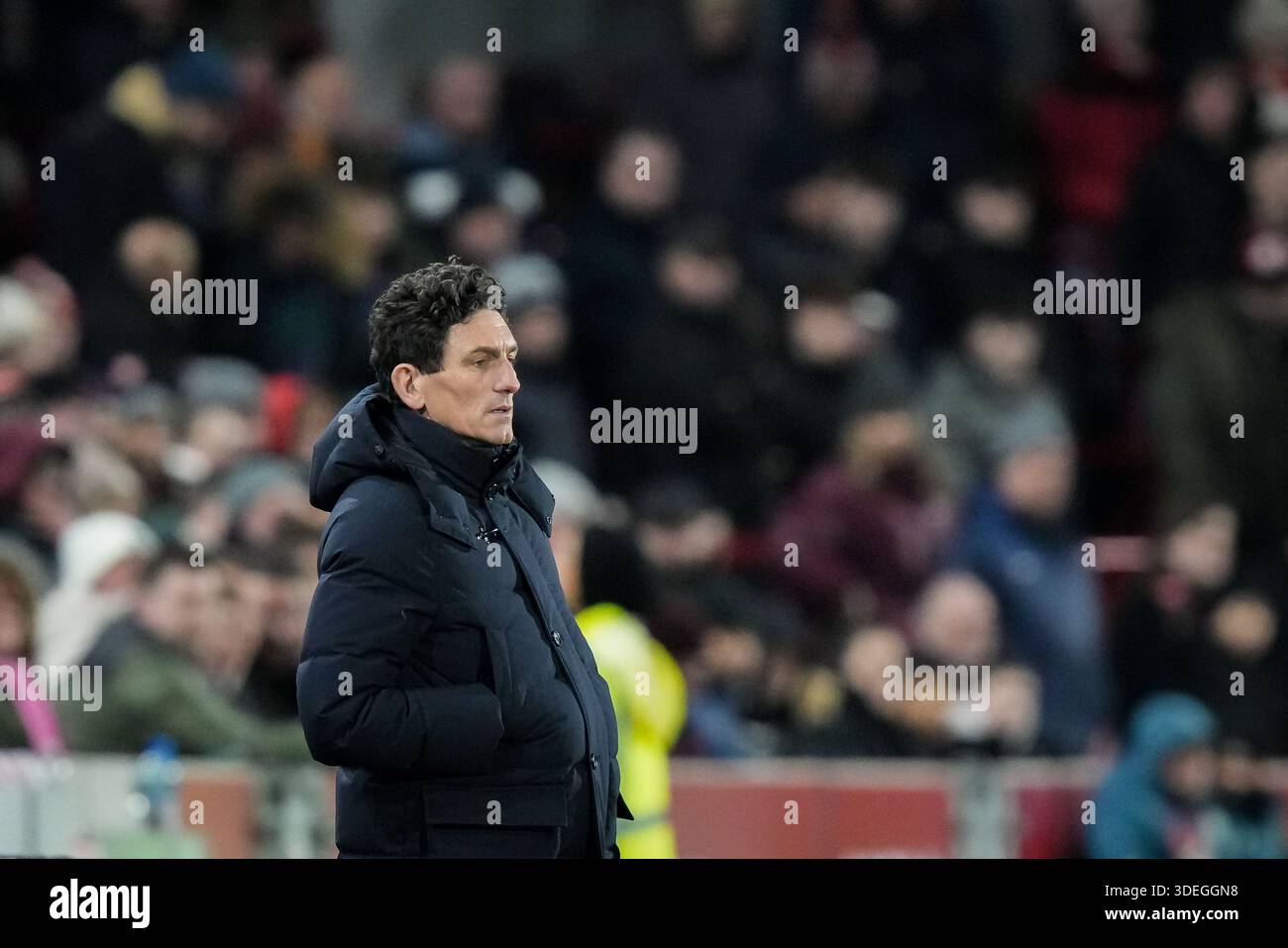Keith Andrews manager of Brentford looks on during the Premier League ...