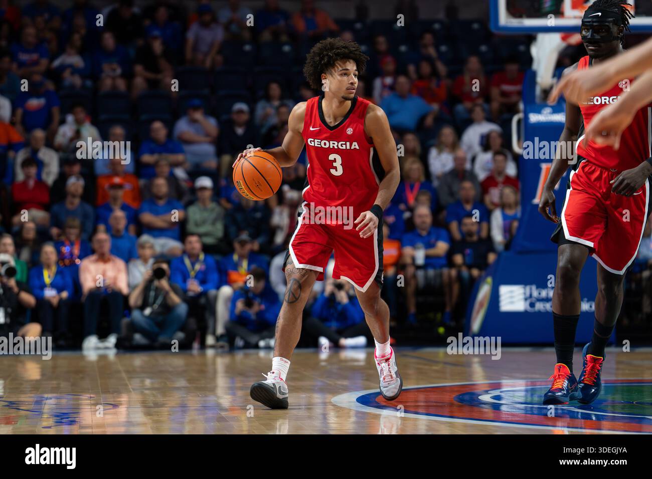 Georgia guard Jordan Ross (3) plays Florida during the first half of an ...