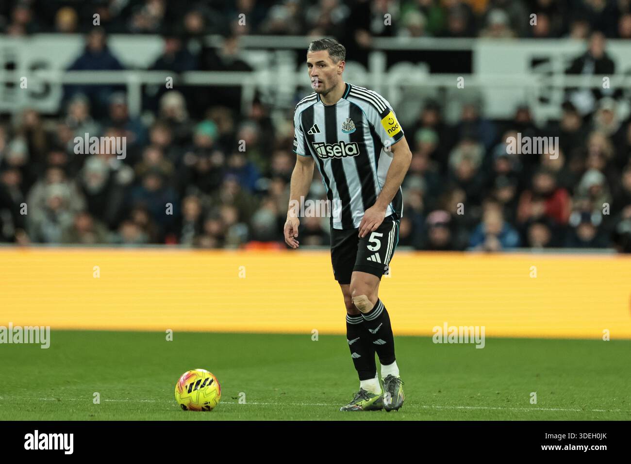 Fabian Schar of Newcastle Untied with the ball during the Premier ...