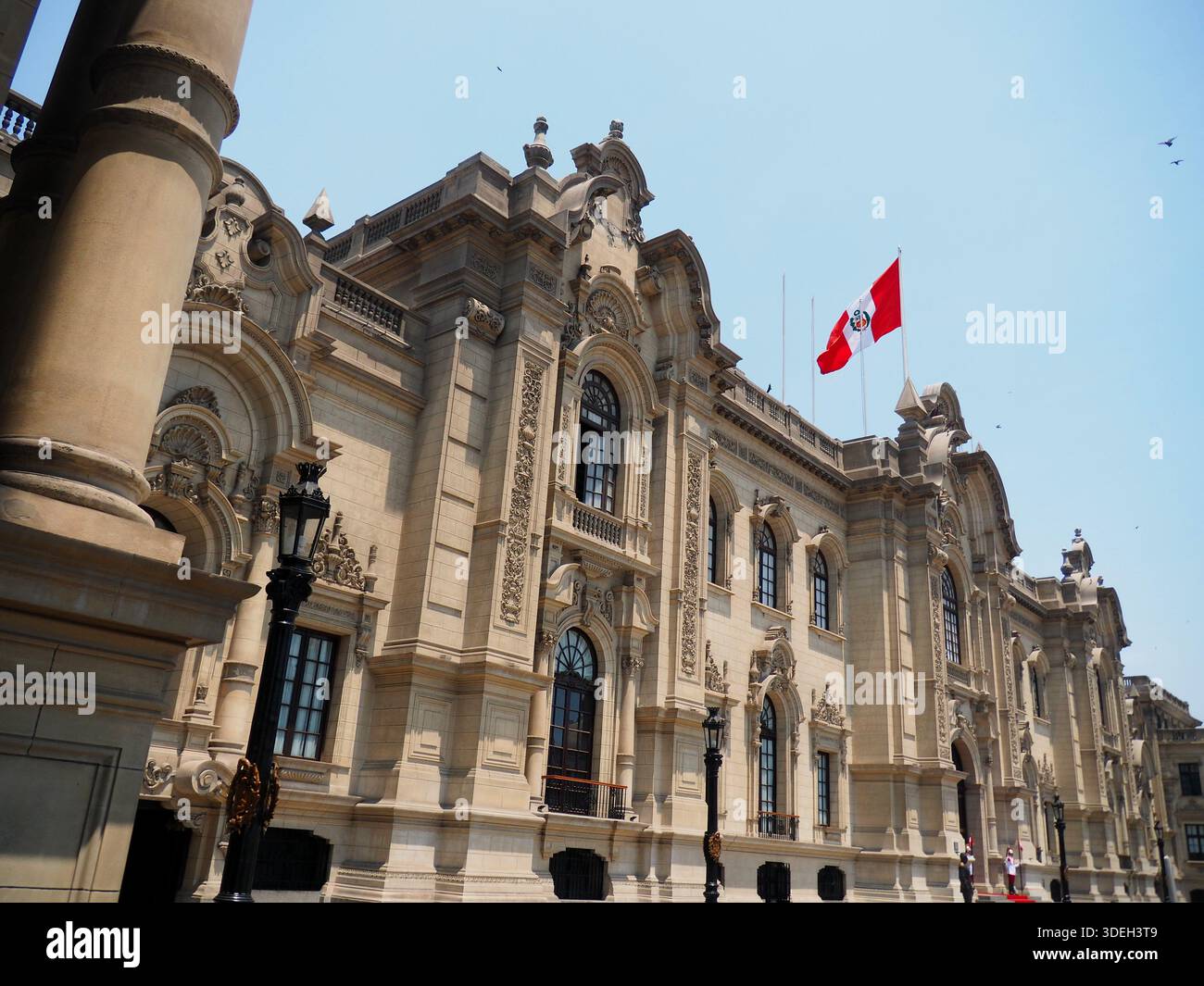 Facade of the Government Palace, during the visit to Lima of Jose ...