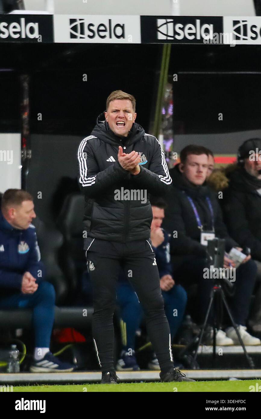 Newcastle United Manager Eddie Howe gestures during the Newcastle ...