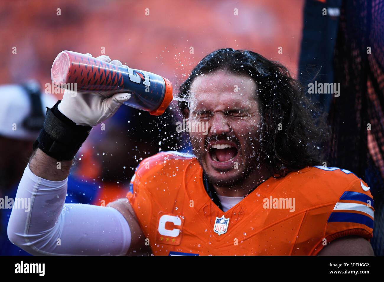 Denver Broncos linebacker Alex Singleton (49) in the first half of an ...