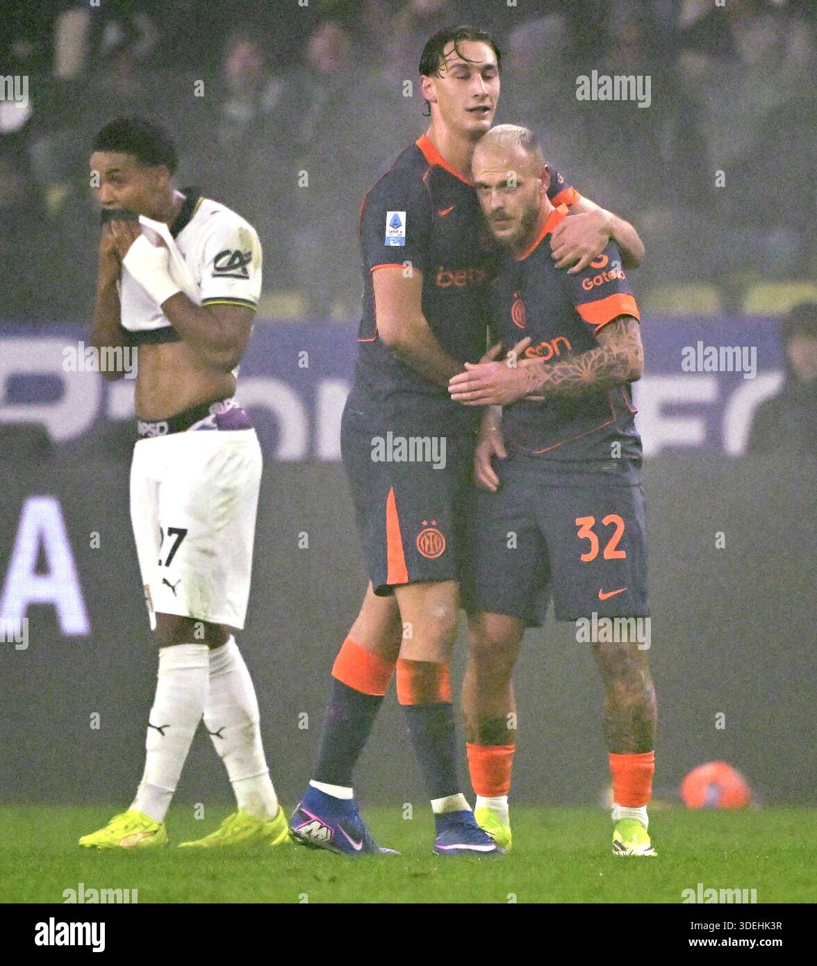 (260108) -- PARMA, Jan. 8, 2026 (Xinhua) -- Inter Milan's Federico ...