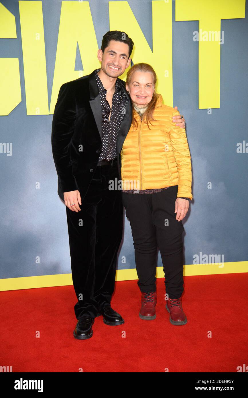 London, UK. 07 Jan, 2026. Pictured: Amir El-Masry and Mother attends ...
