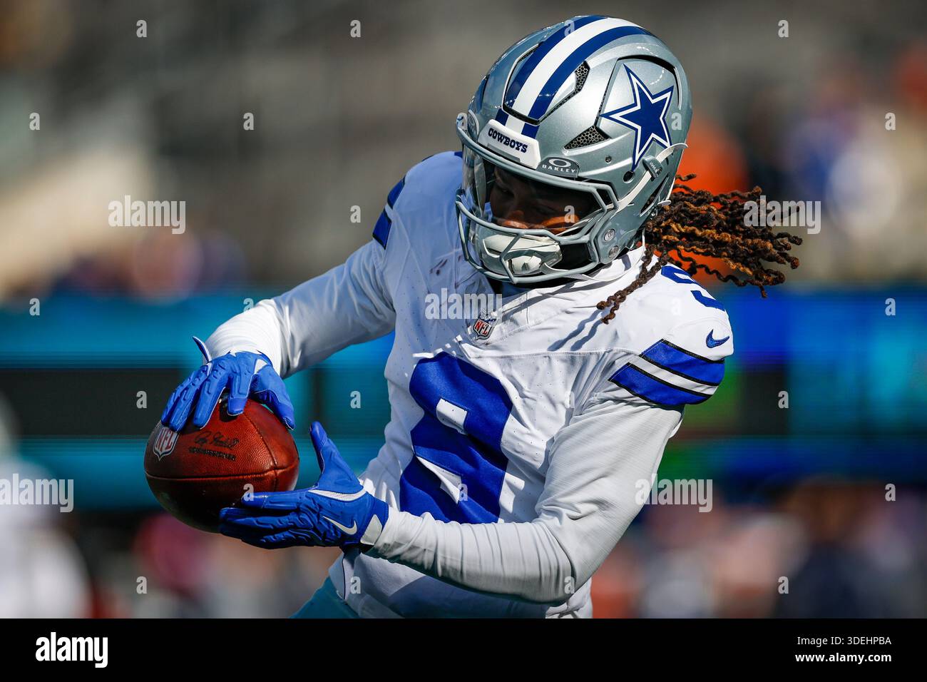 Dallas Cowboys wide receiver Kavontae Turpin (9) warms up before an NFL ...