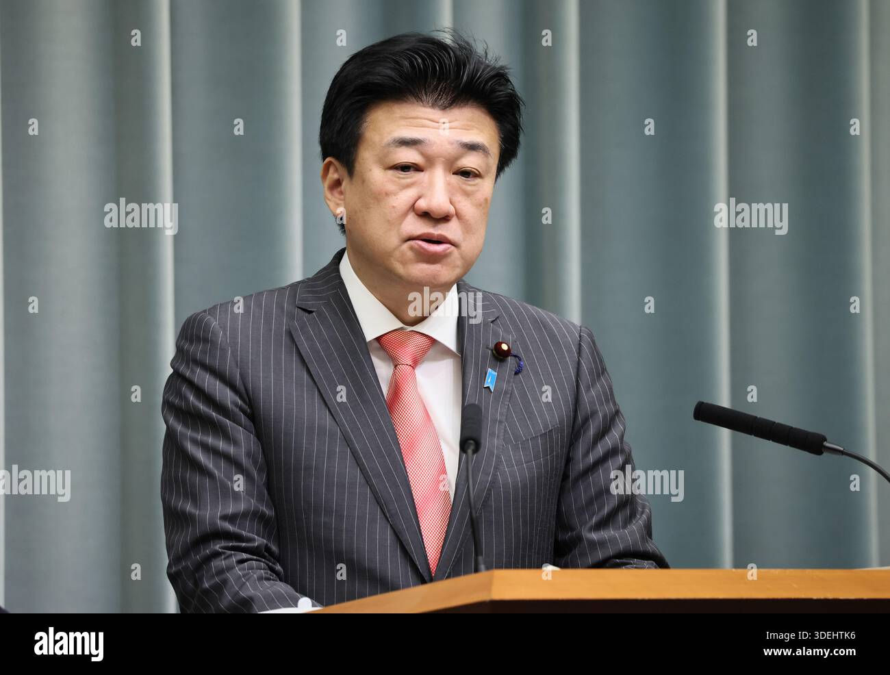 Japanese Chief Cabinet Secretary Minoru KIHARA attends a press ...