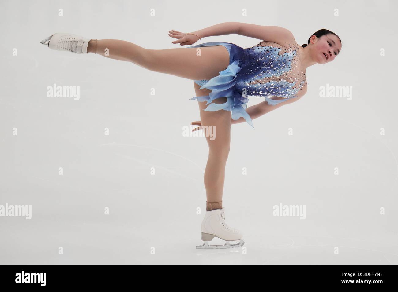 Elyce Lin-Gracey competes during the women's short program at the U.S ...