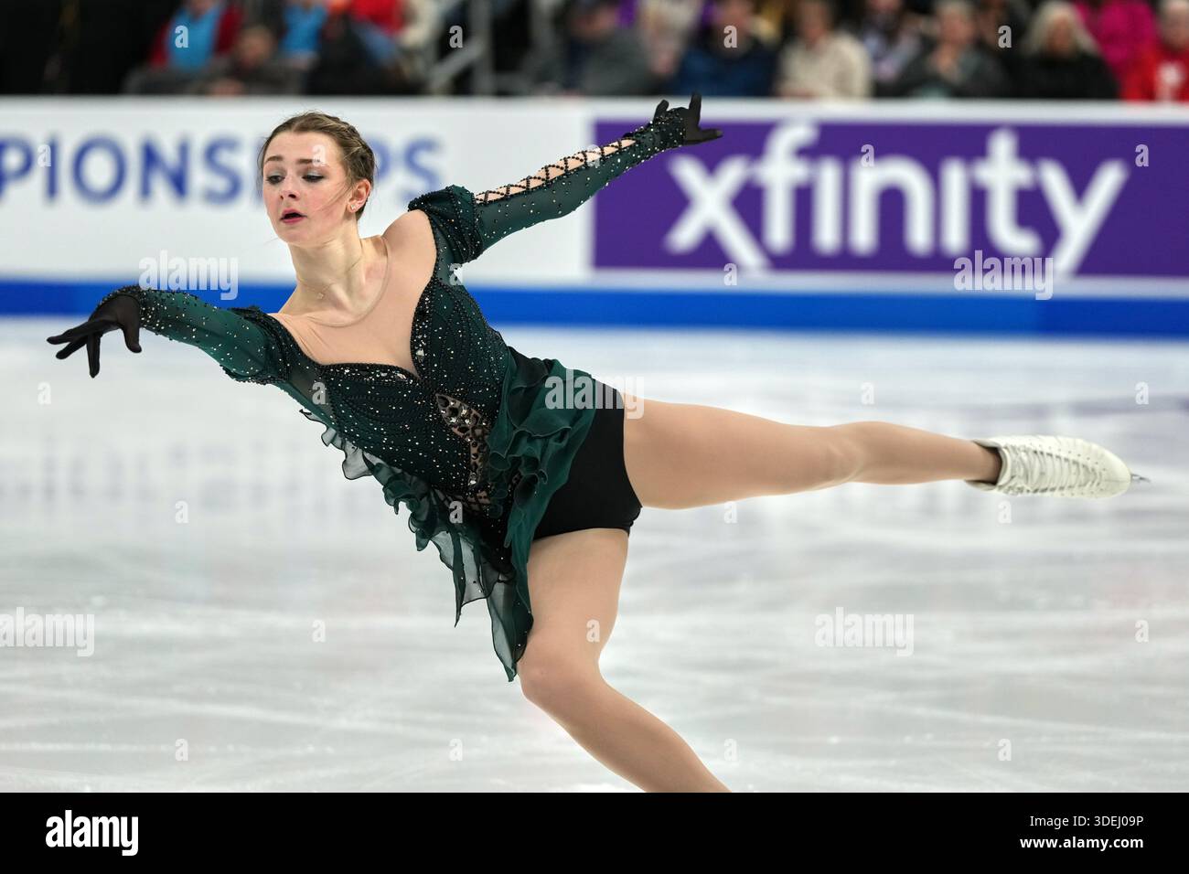 Sarah Everhardt competes during the women's short program at the U.S ...