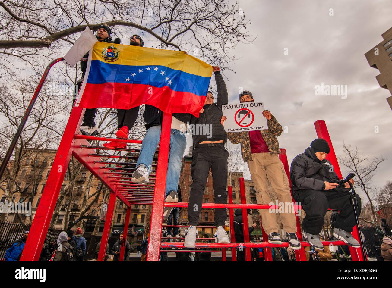 Operation absolute resolve hi-res stock photography and images - Alamy