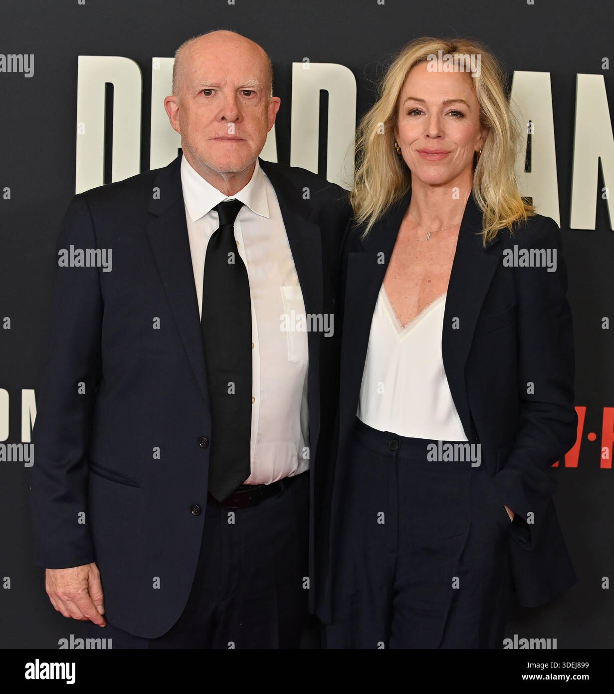 Cassian Elwes and Susan Carter Hall arriving at the Los Angeles ...
