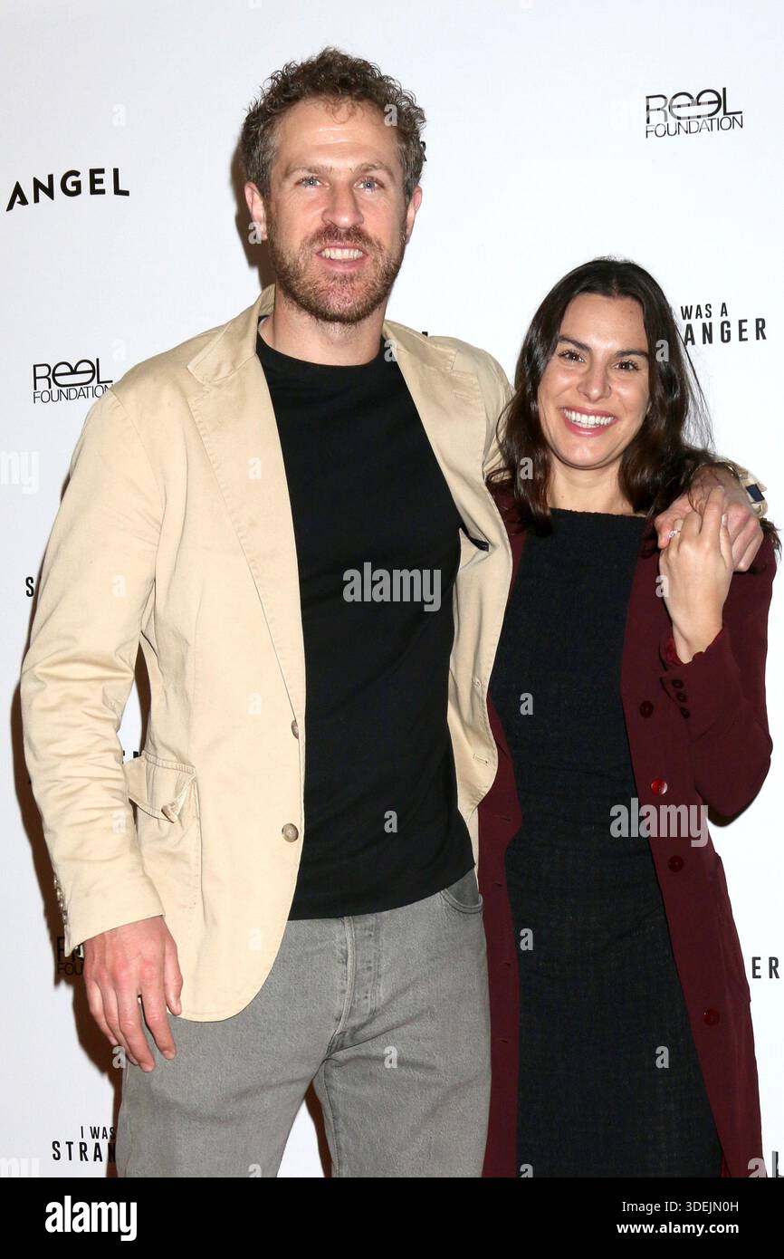 LOS ANGELES - JAN 6: Nick Page, Jackie Gentilesco at 'I Was a Stranger ...