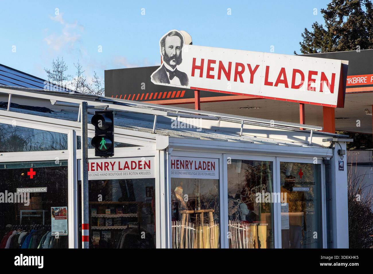 Henry Laden, Second Hand Boutique des Roten Kreuzes Niederösterreich ...