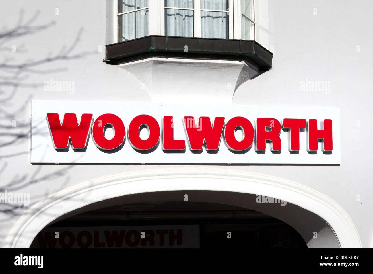 Woolworthlogo hi-res stock photography and images - Alamy