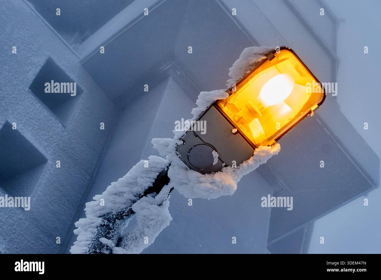 Frost is seen on a street lamp on top of the Feldberg mountain near ...