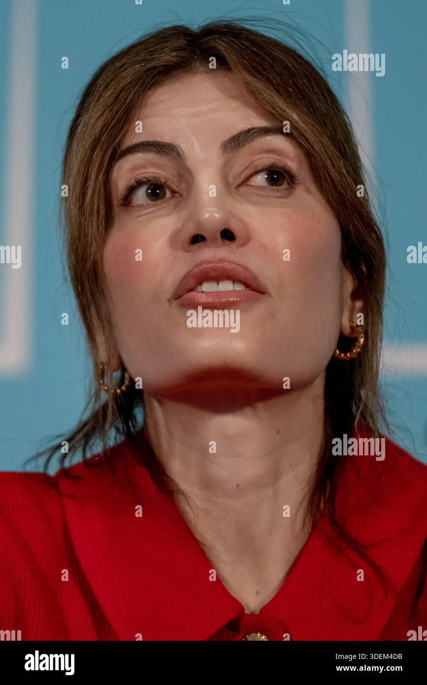 Laila cunningham hi-res stock photography and images - Alamy