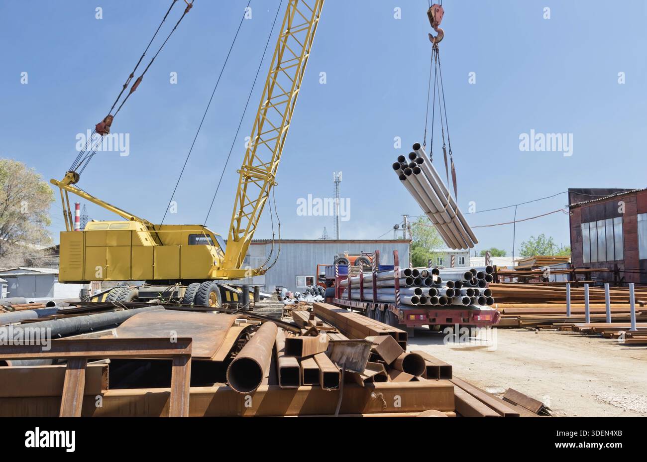 Loading of steel products and tubes with a storage area in a special ...