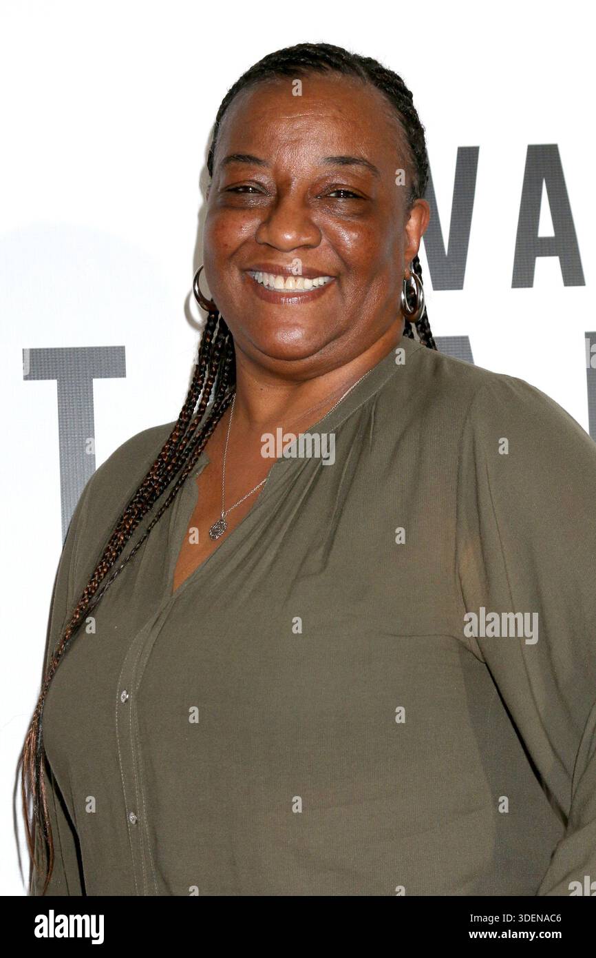 LOS ANGELES - JAN 6: Tonia Troup at 'I Was a Stranger' Premiere at the ...