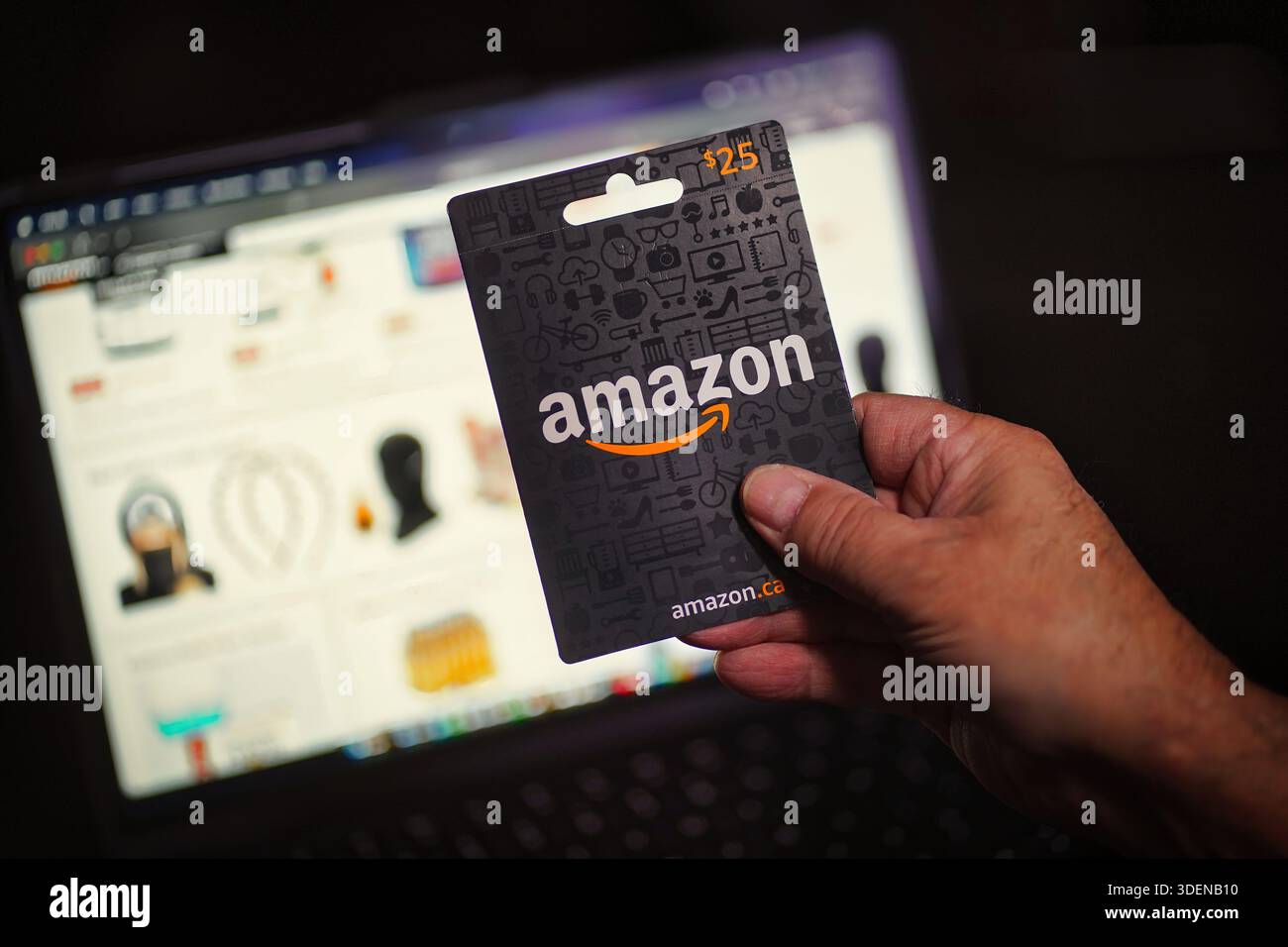 Amazon gift card £50 hi-res stock photography and images - Alamy