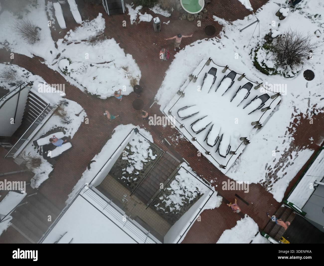 PRODUCTION - 08 January 2026, Lower Saxony, Neuharlingersiel: View of ...